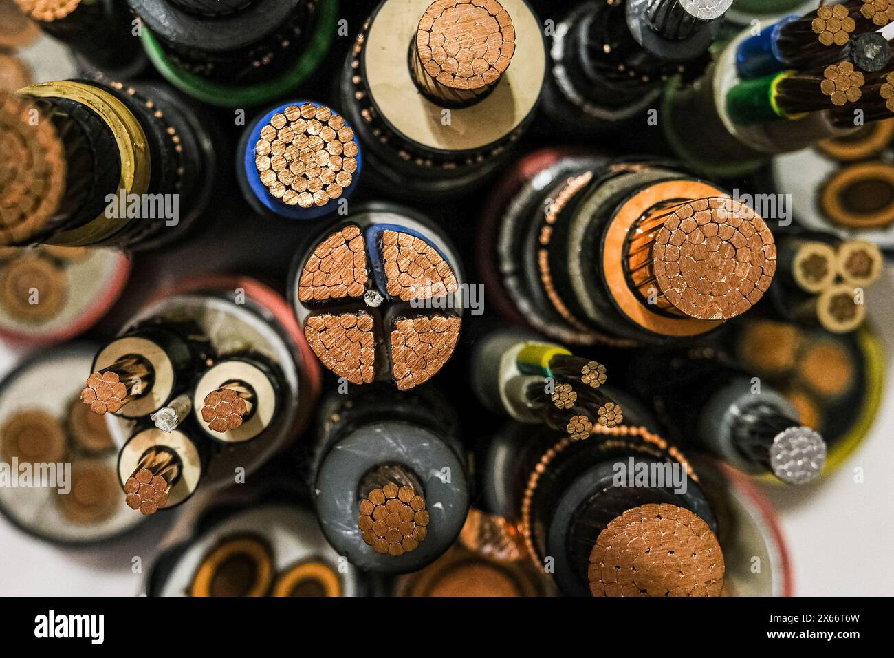 Cross section of high-voltage cable High quality photo Stock Photo - Alamy