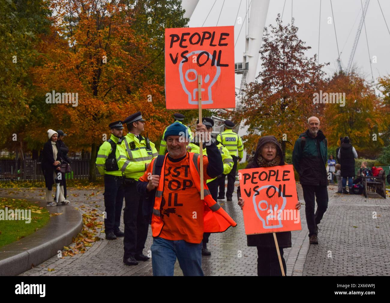 Stop oil activists gather hi-res stock photography and images - Alamy