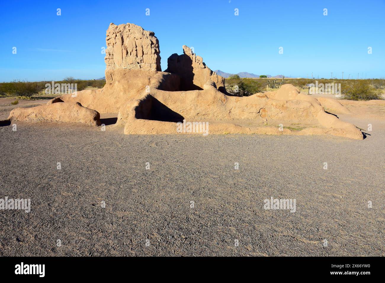 Ancient Casa Grande Ruins National Monument of the Pre-columbian ...