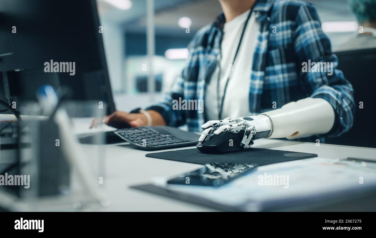 Thought control prosthetic hi-res stock photography and images - Alamy