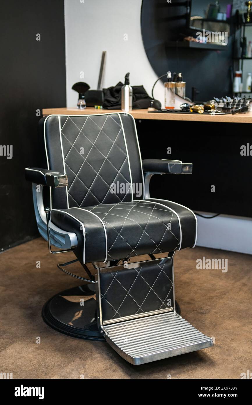 Professional barber chair hi-res stock photography and images - Alamy