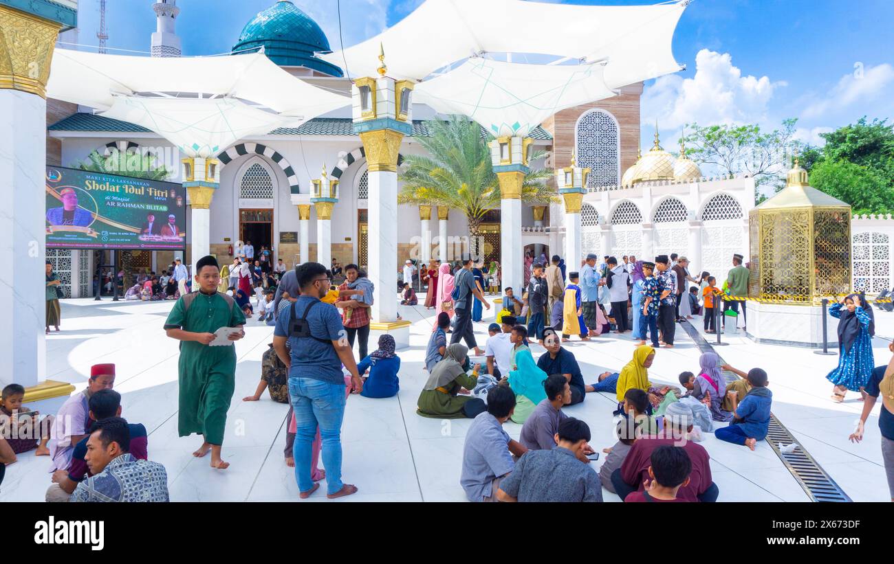 Crowded people at the beautiful Ar-Rahman mosque. This mosque has ...