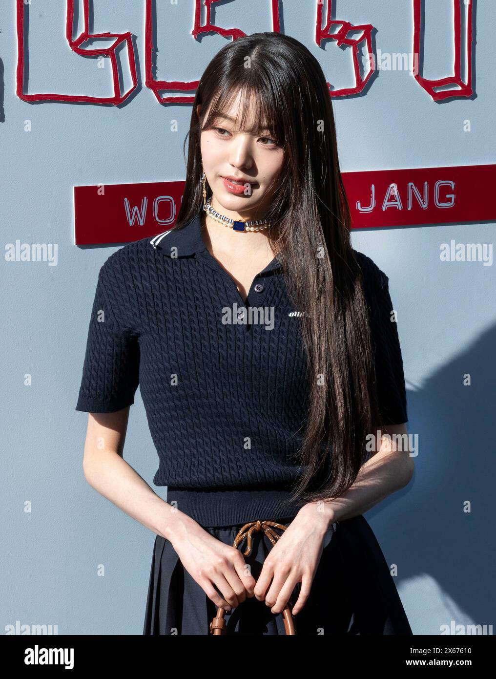 Jang won young hi-res stock photography and images - Alamy