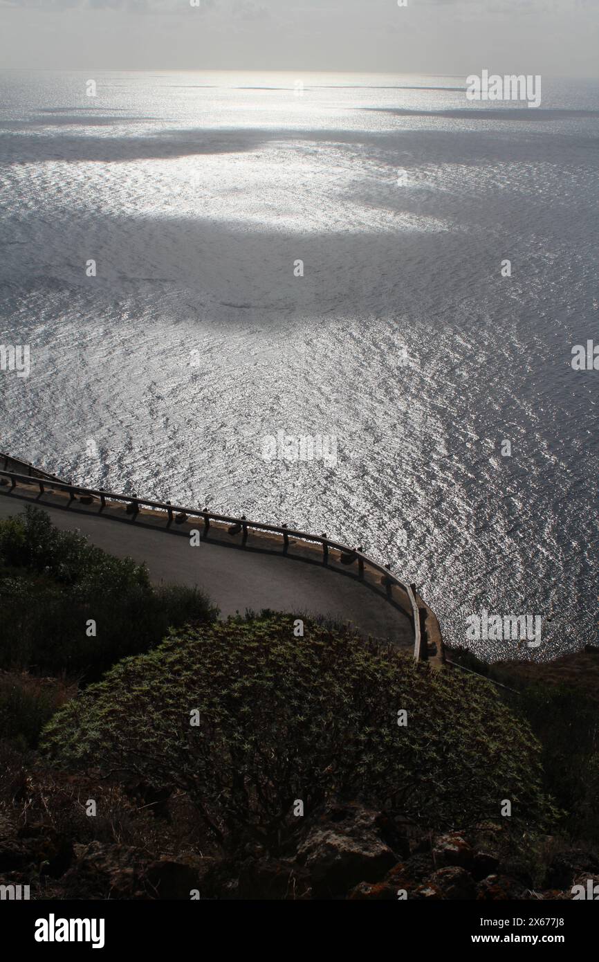 sun reflexes on water Stock Photo - Alamy