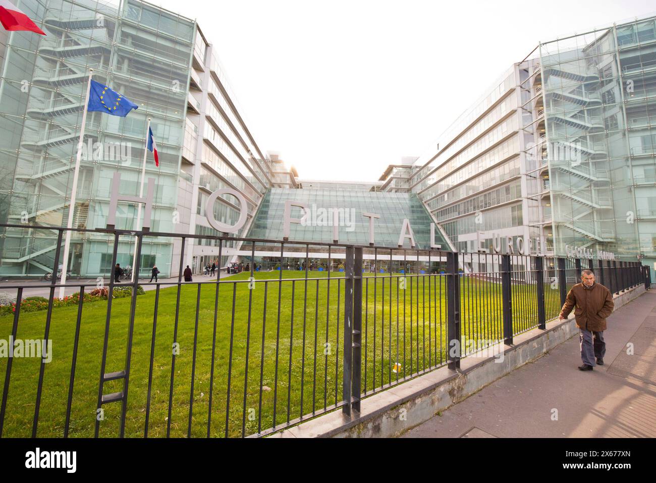 GEORGES POMPIDOU EUROPEAN HOSPITAL PARIS Stock Photo - Alamy