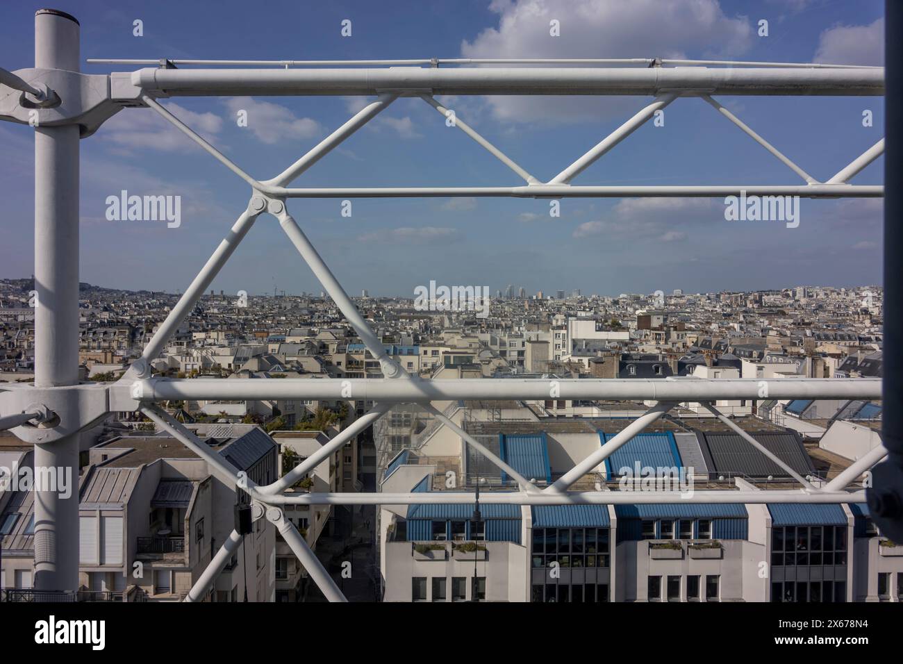 Paris, France - 05 09 2024: The Centre Pompidou: Panoramic View of ...