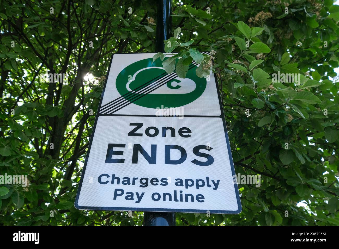 Sheffield Clean Air Zone sign surrounded by trees Stock Photo - Alamy