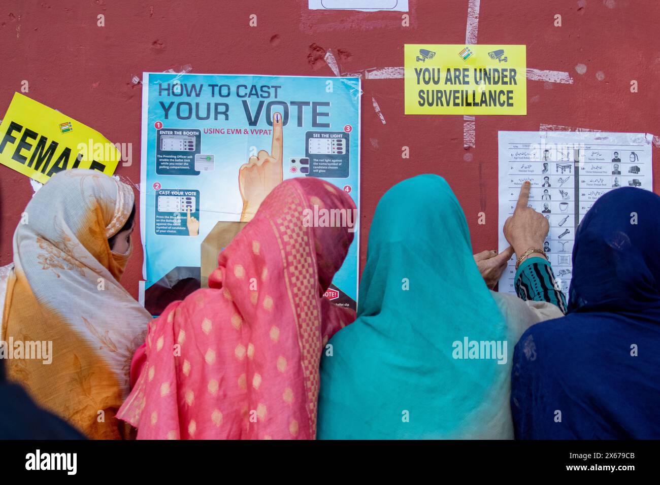 On a list hi-res stock photography and images - Alamy