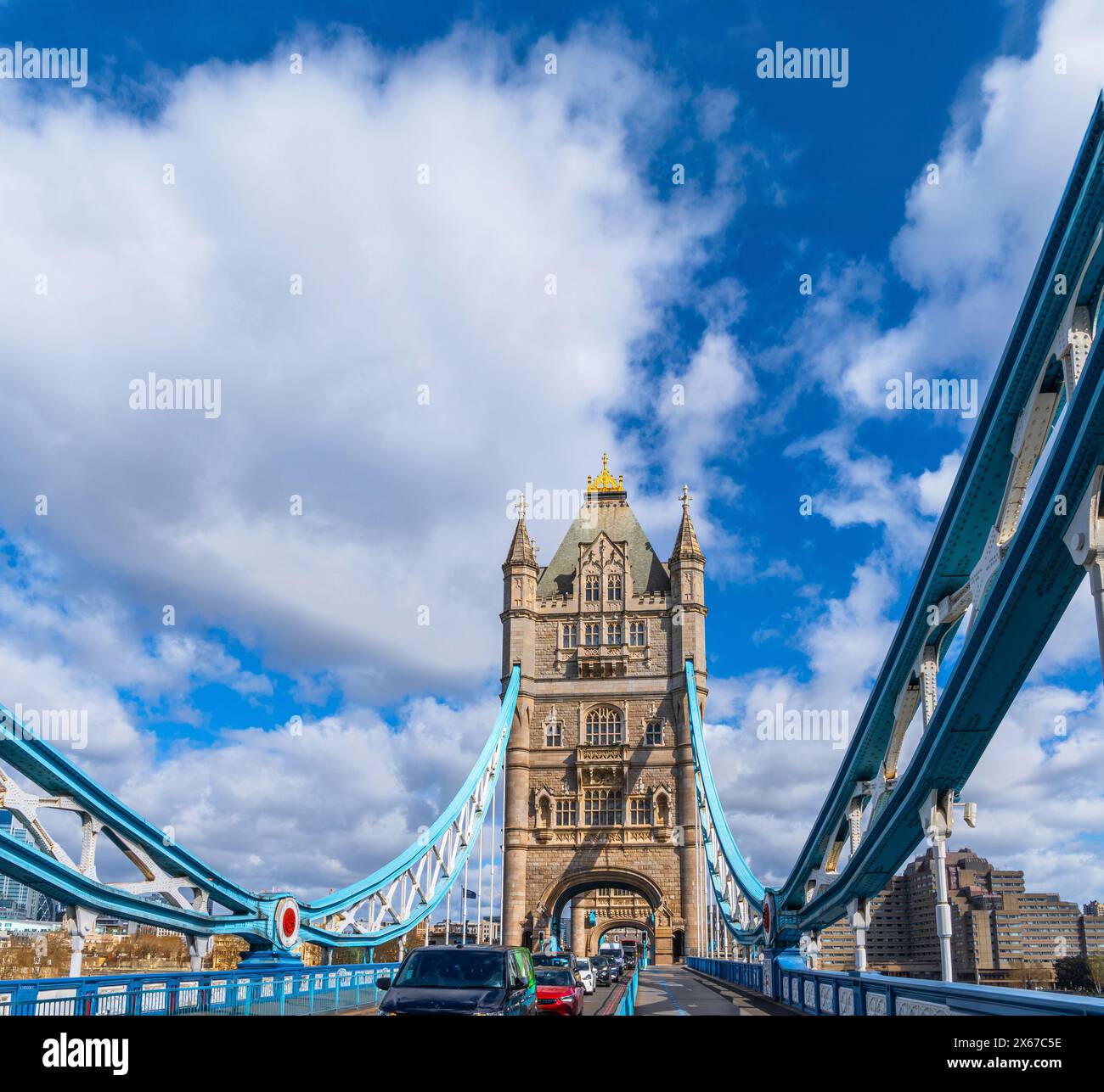View of traffic jam on Tower Bridge in London, under a sunny sky with ...