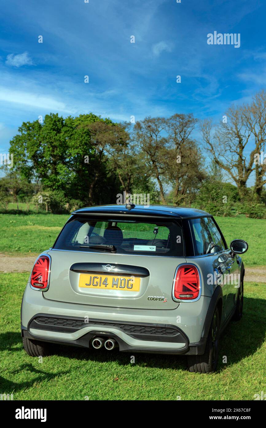Mini Cooper S. Wheels Up North, Longridge Stock Photo - Alamy