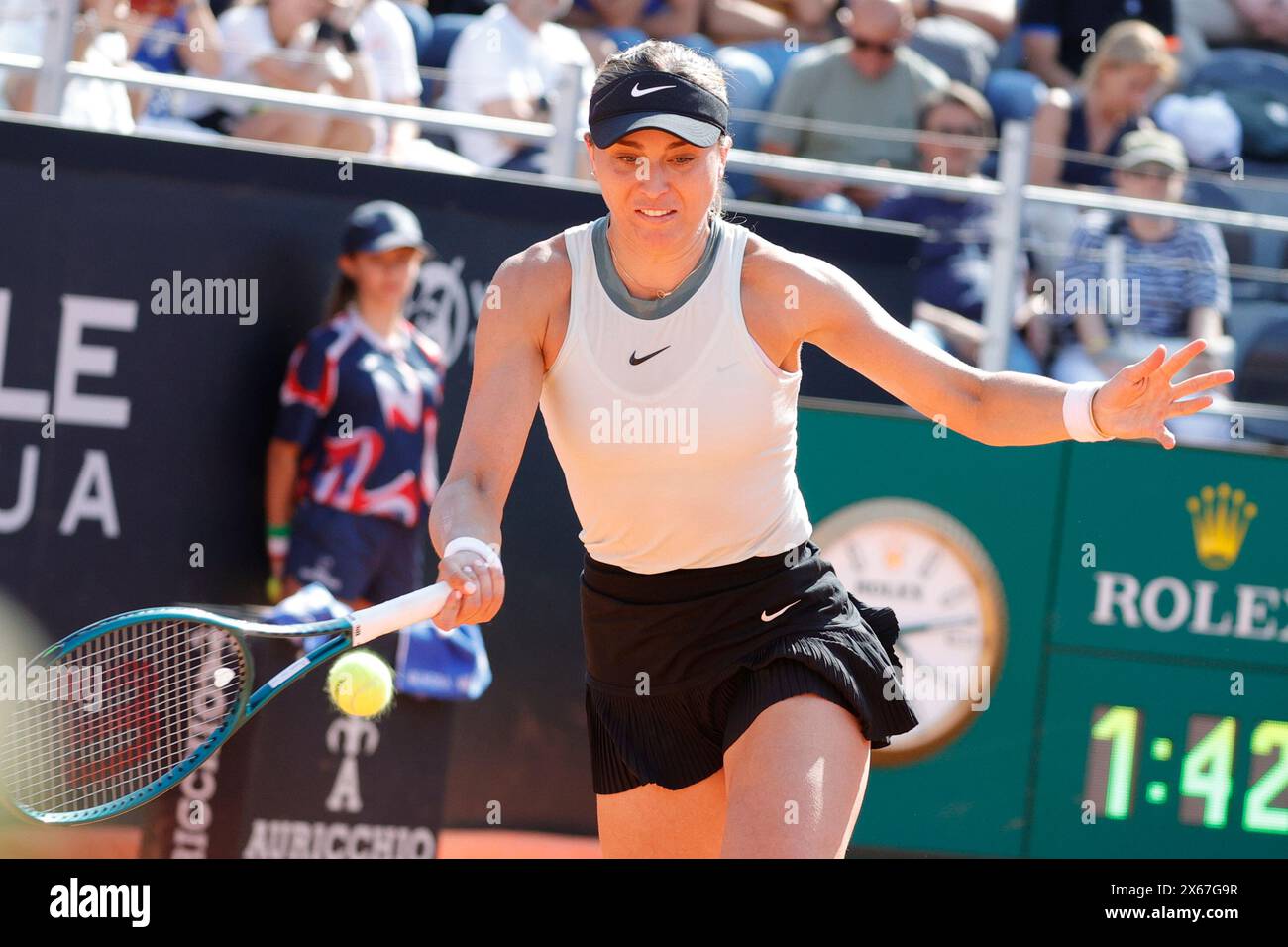 Rome, Lazio, Italy. 13th May, 2024. Paula Badosa (ESP) is playing ...