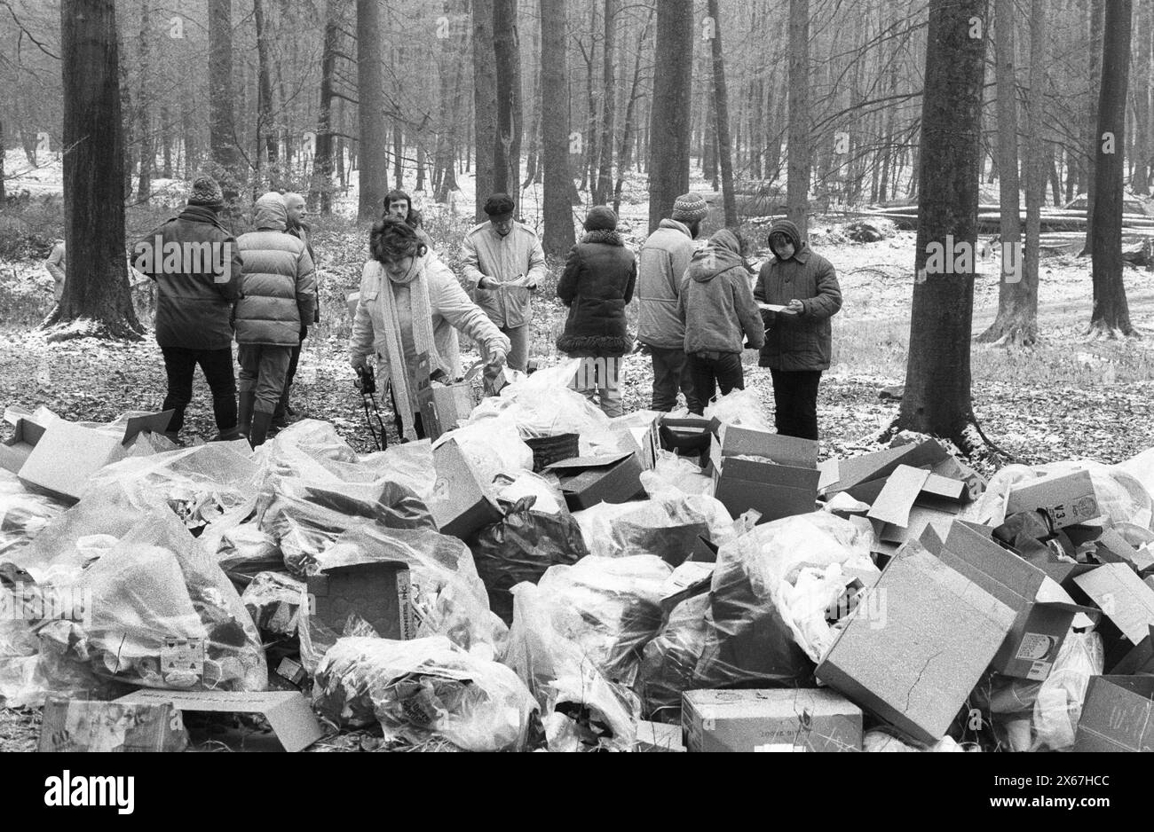 Us army waste collection point hi-res stock photography and images - Alamy