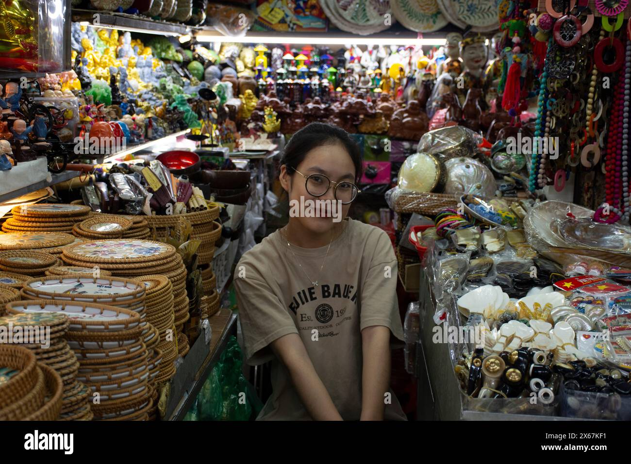 Vietnam market hang da hi-res stock photography and images - Alamy
