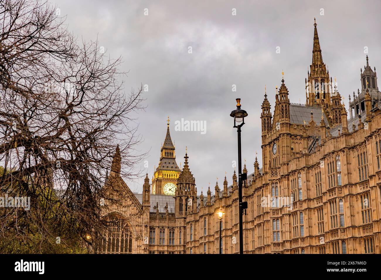 Big Ben and the Palace of Westminster Stock Photo - Alamy