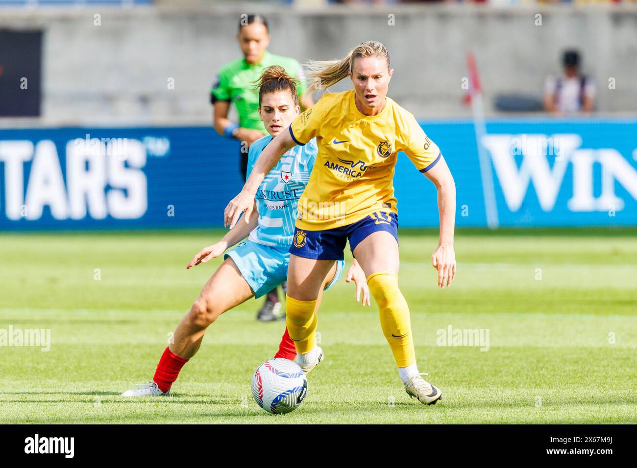 Bridgeview, Illinois, USA. 12th May, 2024. Utah Royals FC midfielder ...