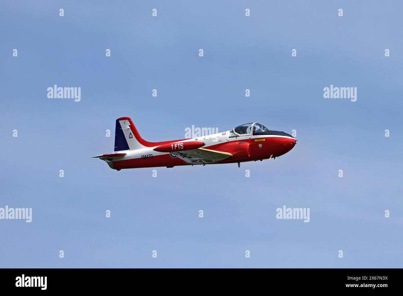 Hunting Percival Jet Provost displays at the Best of British Air Show ...
