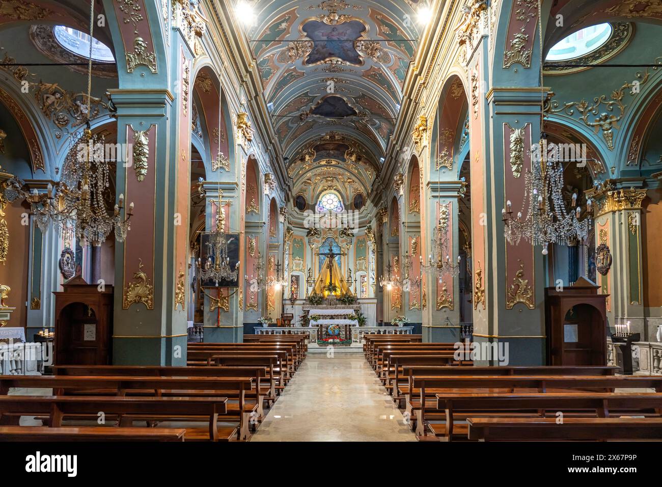 Interior of the church Chiesa di Sant'Antonio Abate, Dolceacqua ...