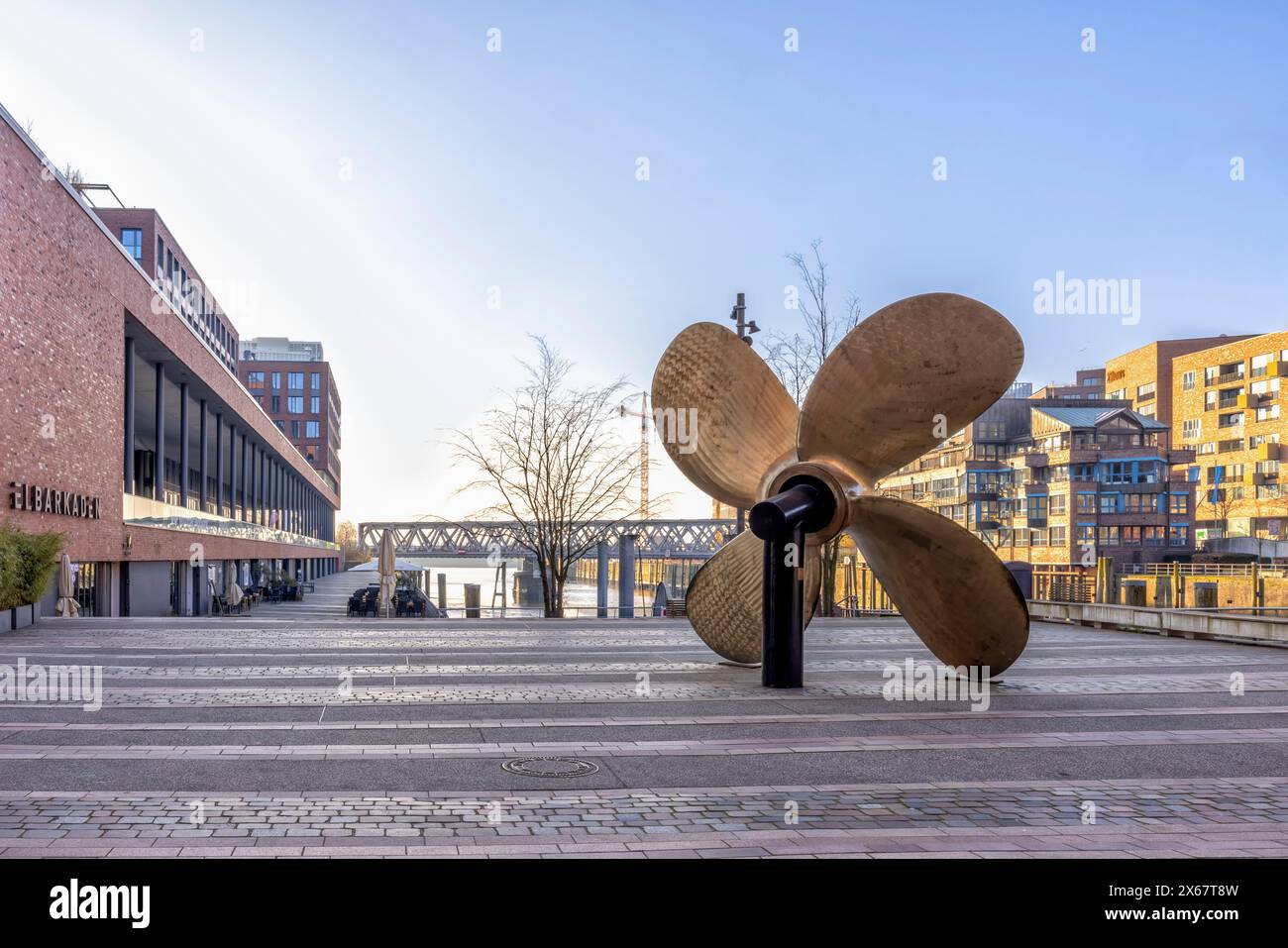 The ship's propeller on display at the maritime museum in Hamburg's ...