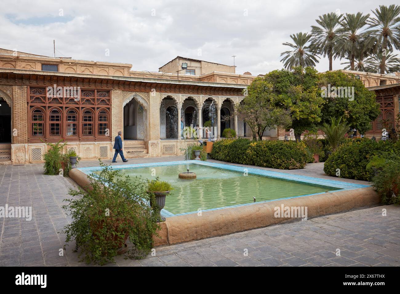 Courtyard with water pond at the Zinat Al-Molk Historical House, 19th ...