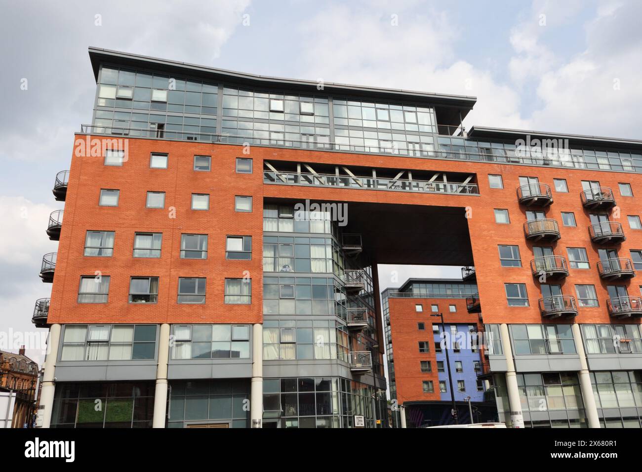 West One housing apartment development in Sheffield city centre living ...