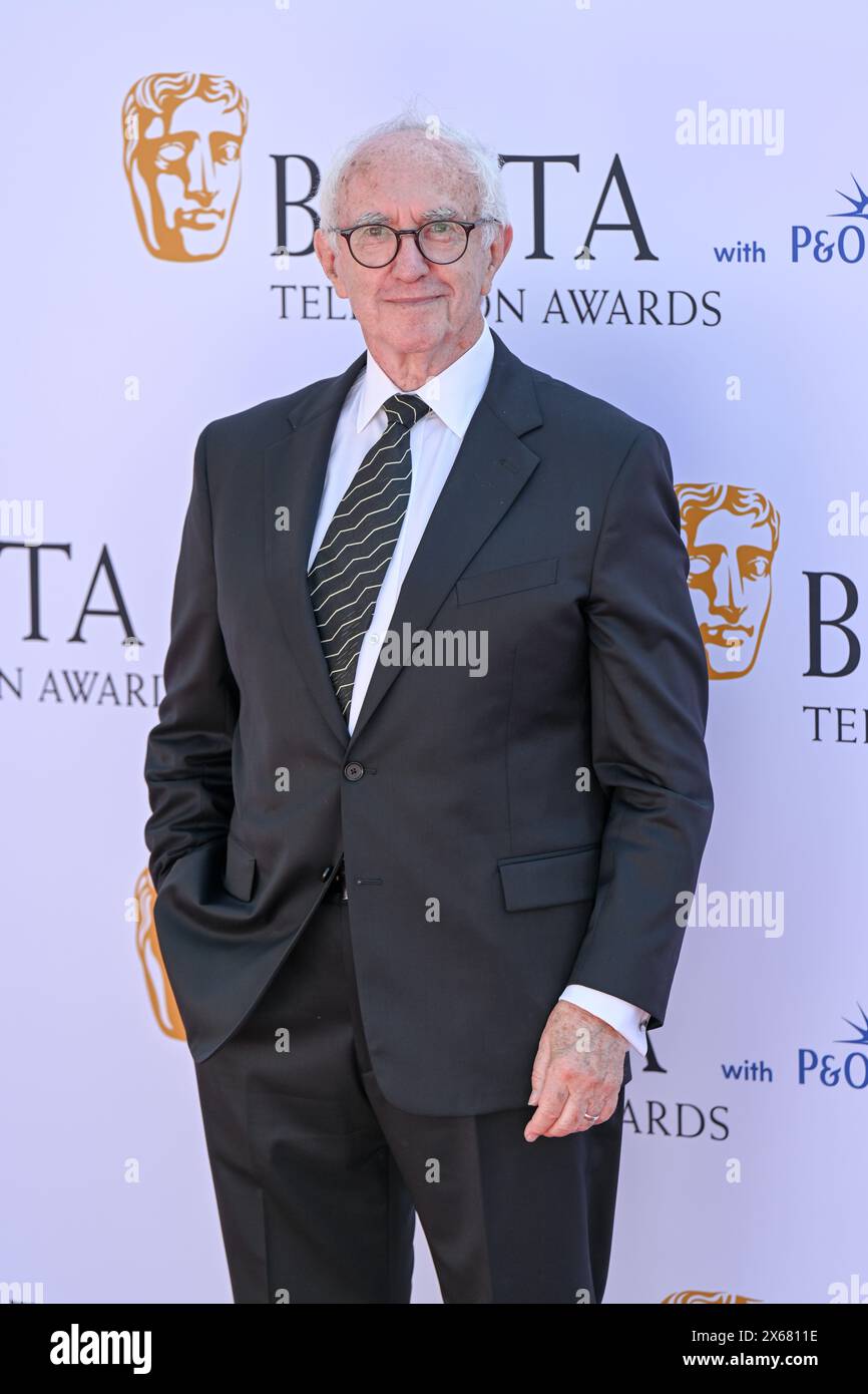 LONDON, ENGLAND - MAY 12: Sir Jonathan Pryce attends the BAFTA ...