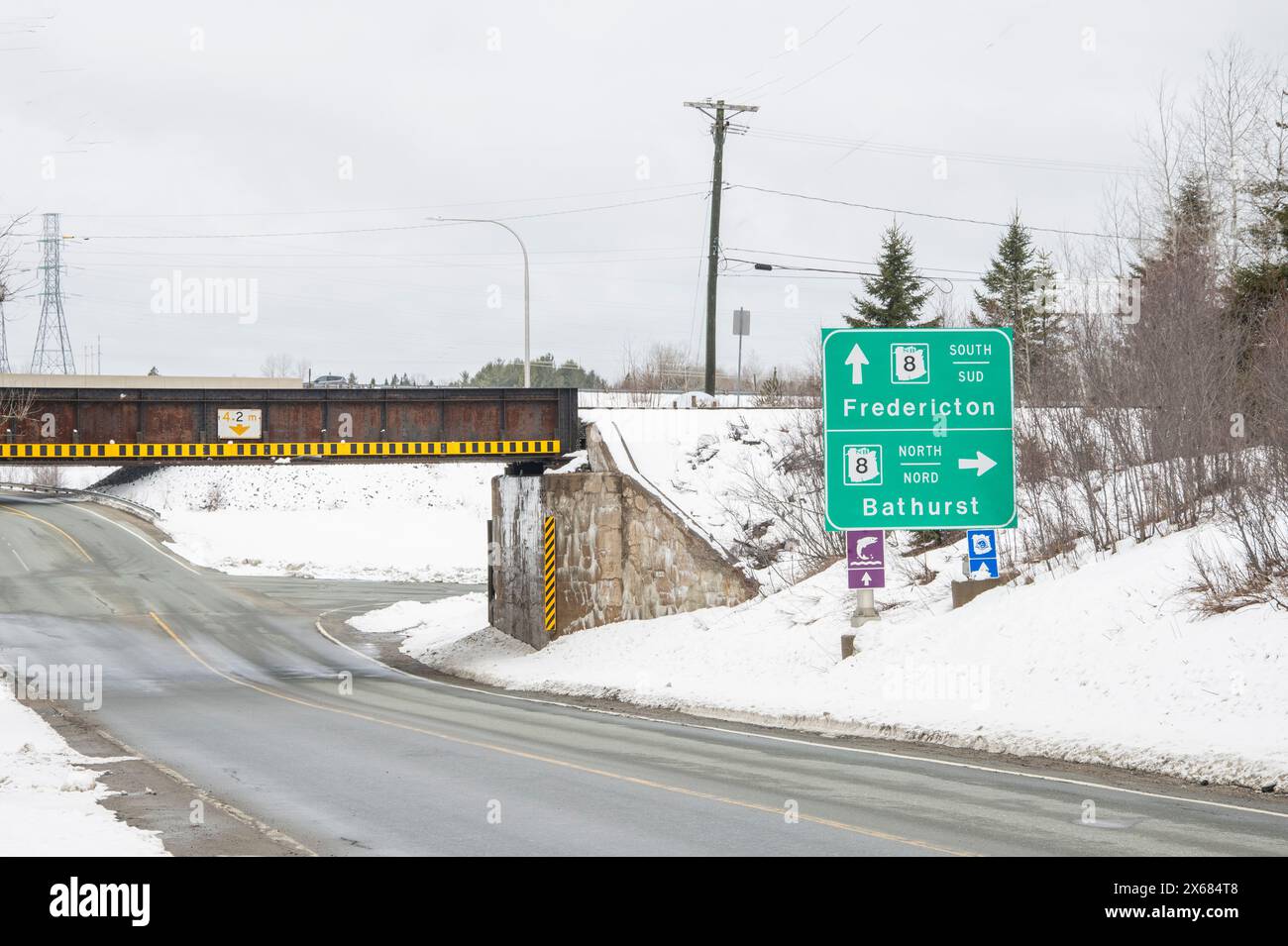 North america map with highways hi-res stock photography and images - Alamy