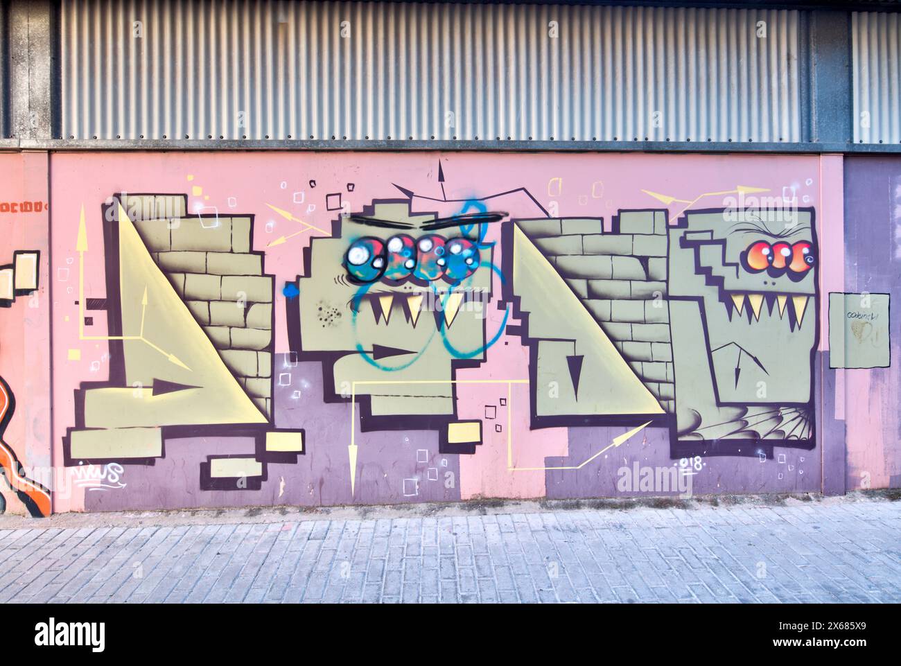 Street art, graffiti, house facade, city tour, old town, architecture ...