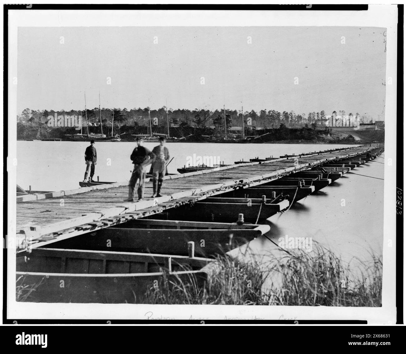 Crossing pontoon Cut Out Stock Images & Pictures - Alamy