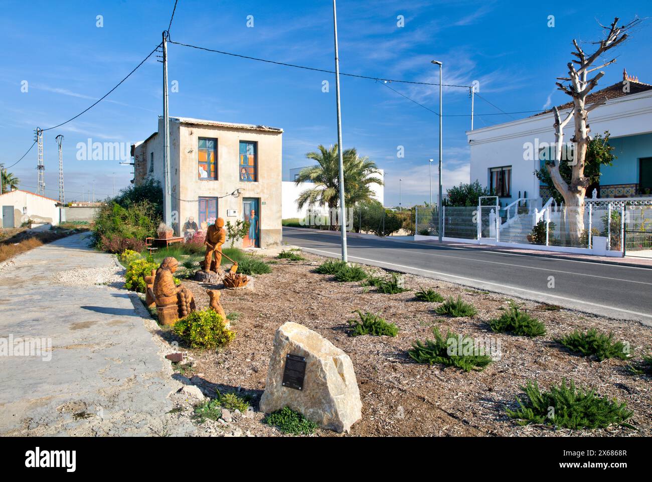 Mural, Monument, Old quarter, Architecture, House facade, Town view ...