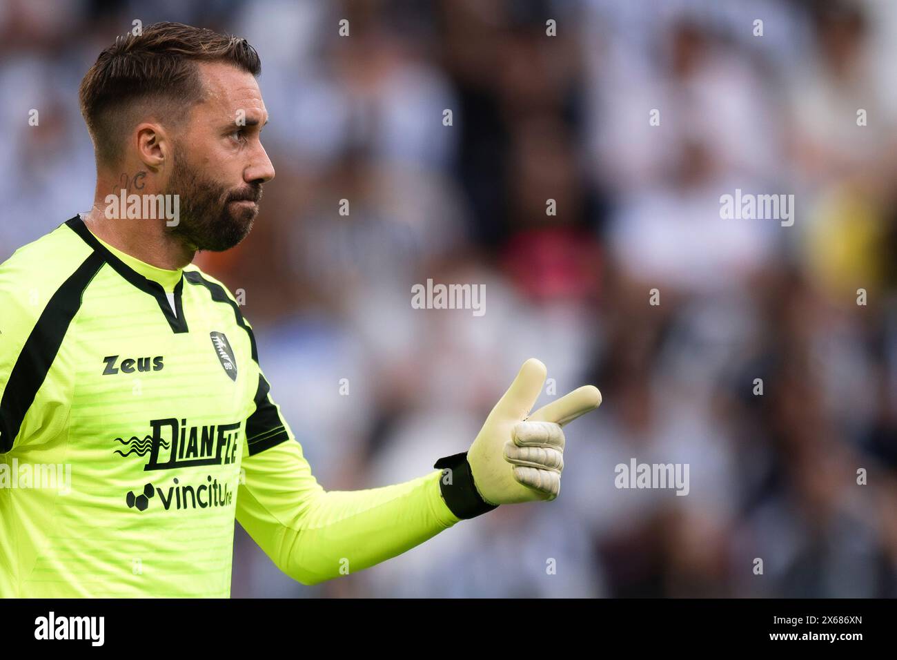 Turin, Italy. 12 May 2024. Vincenzo Fiorillo of US Salernitana gestures ...