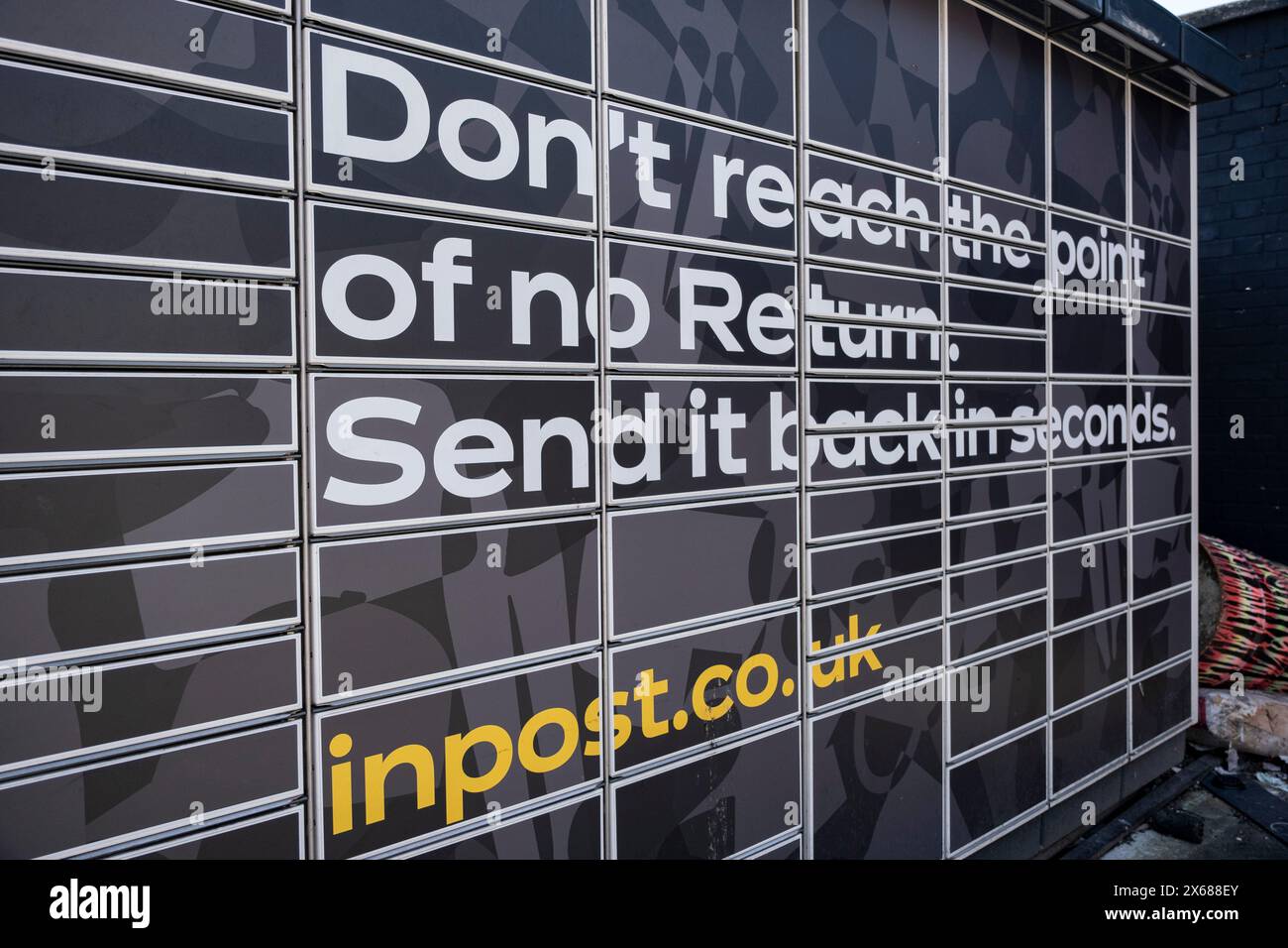 Inpost s a hi-res stock photography and images - Alamy