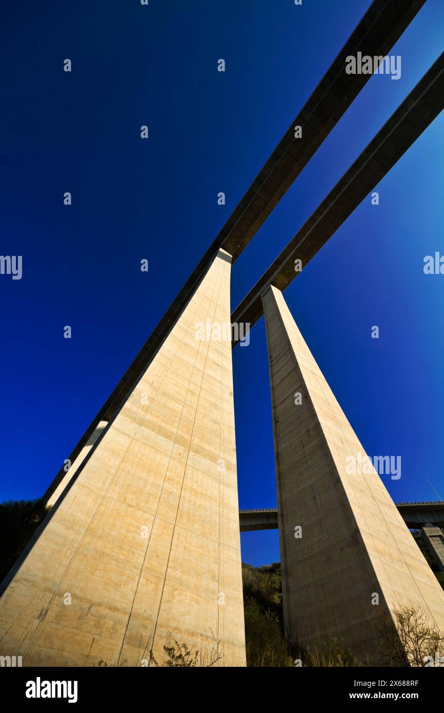 Italy, Sicily, Messina province, highway flyover concrete pillars Stock ...