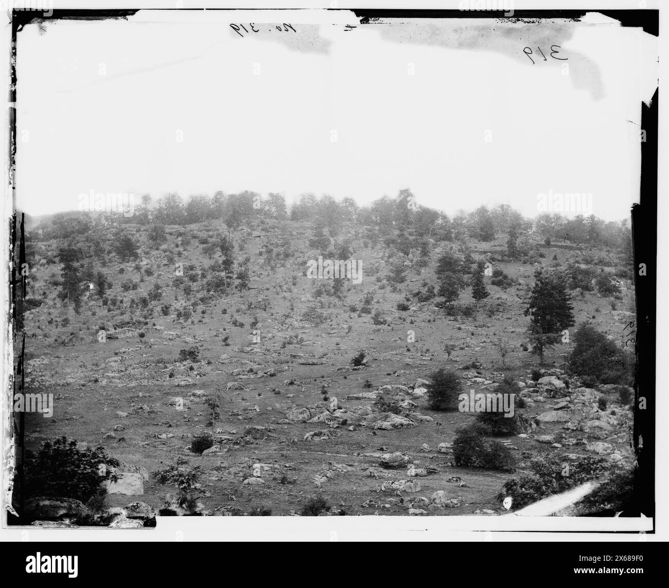Gettysburg, Pennsylvania. View of Little Round Top, Civil War ...