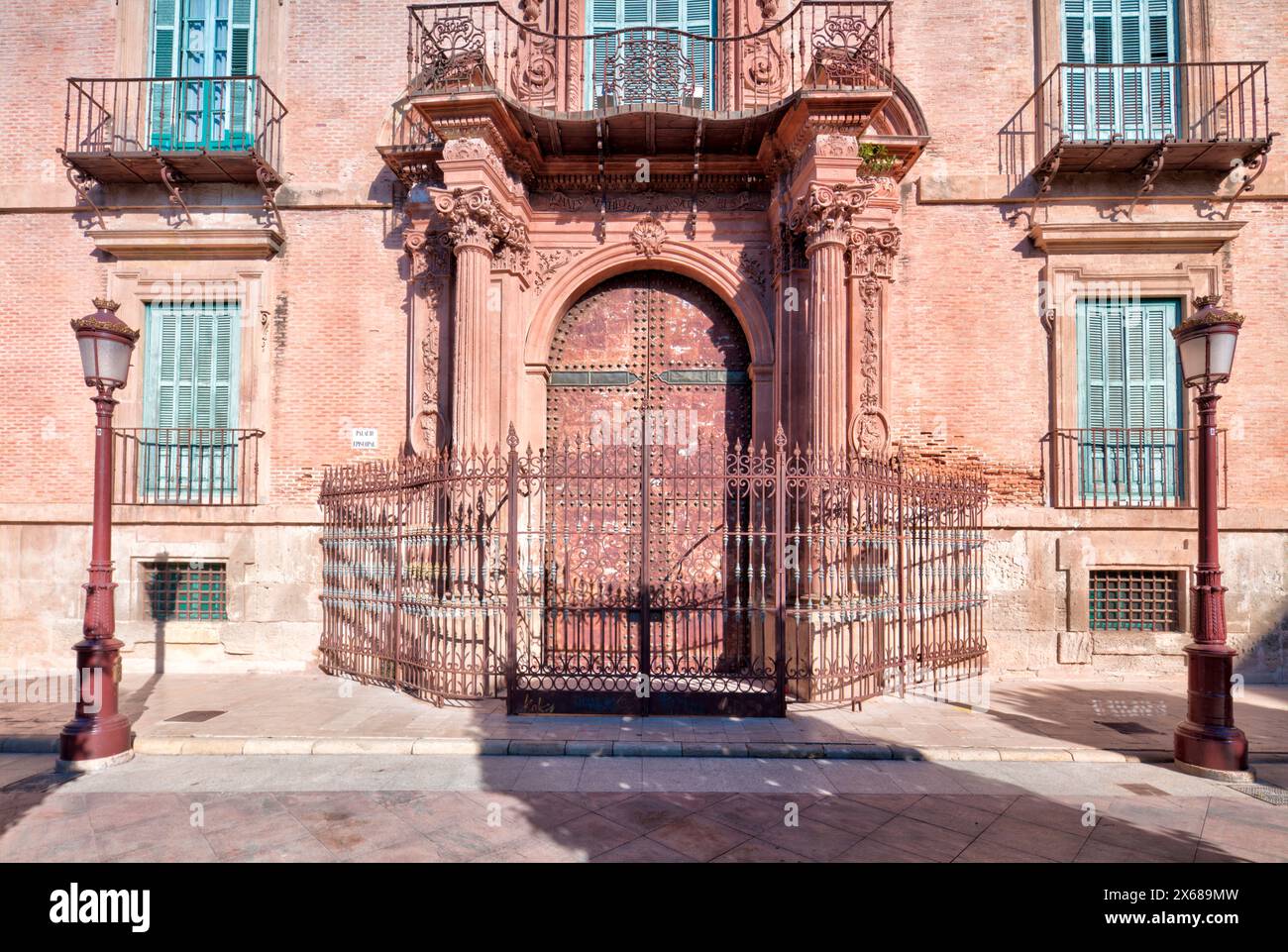 Palacio Episcopal, Plaza de la Glorieta, house facade, old town ...