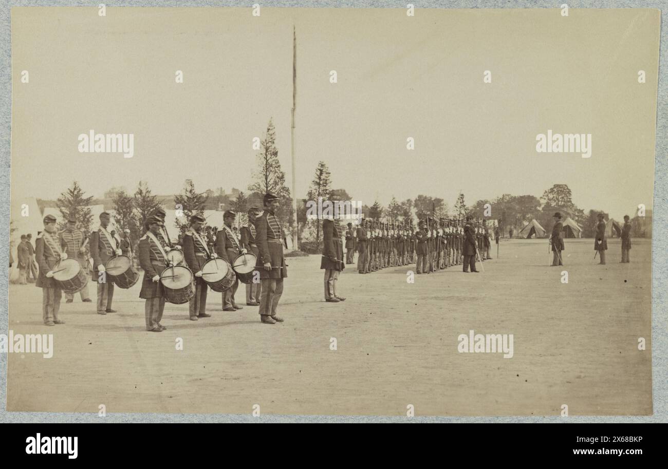 Drum corps stands in front of Union soldiers in formation, Civil War ...