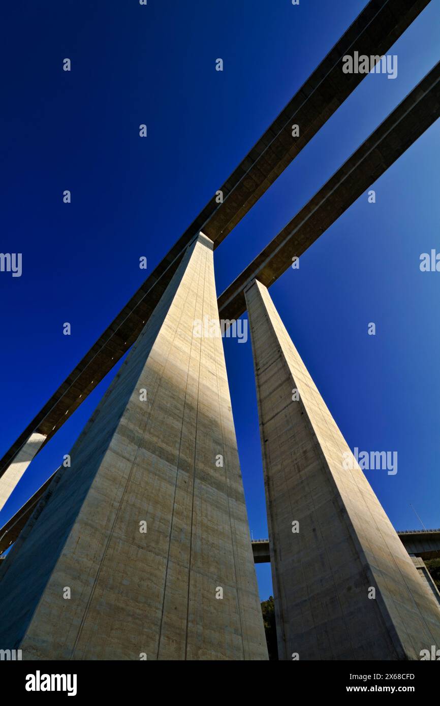 Italy, Sicily, Messina province, highway flyover concrete pillars Stock ...