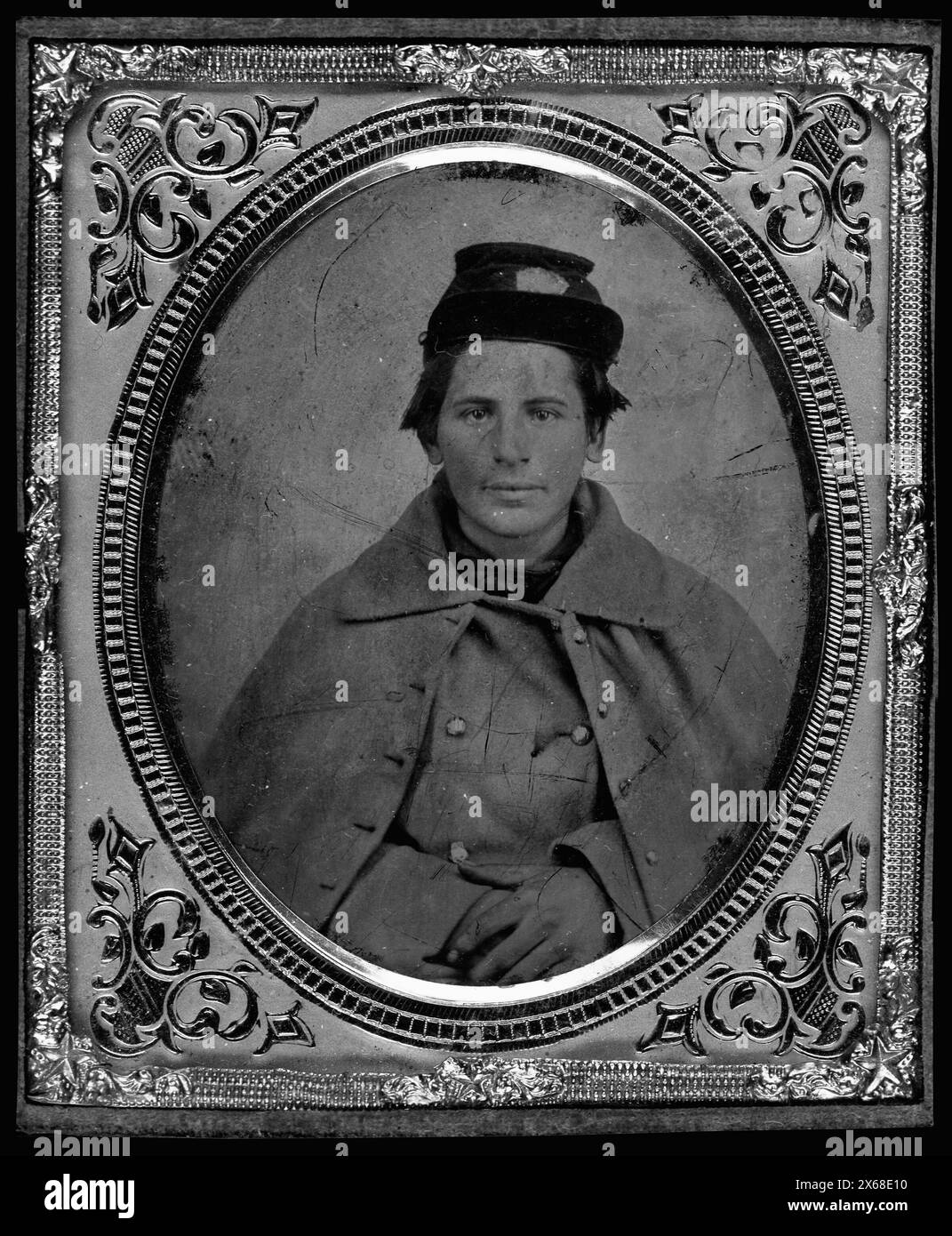 Jonas Nathan Shuler, Private, 10th Ill. Cav., U.S.A., half-length ...