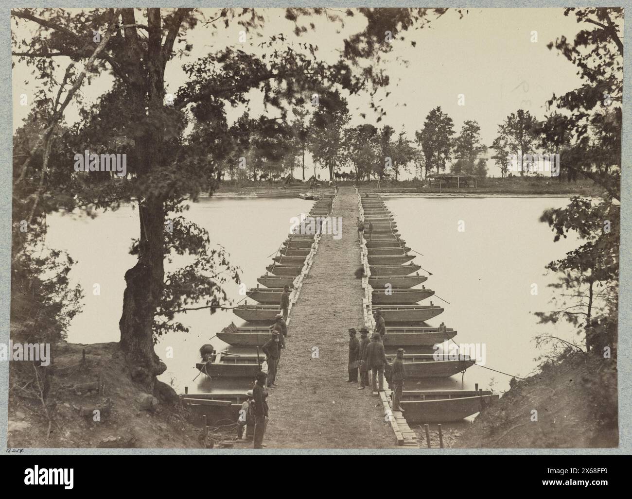 Pontoon bridge at Deep Bottom, James River, Va., Civil War Photographs ...