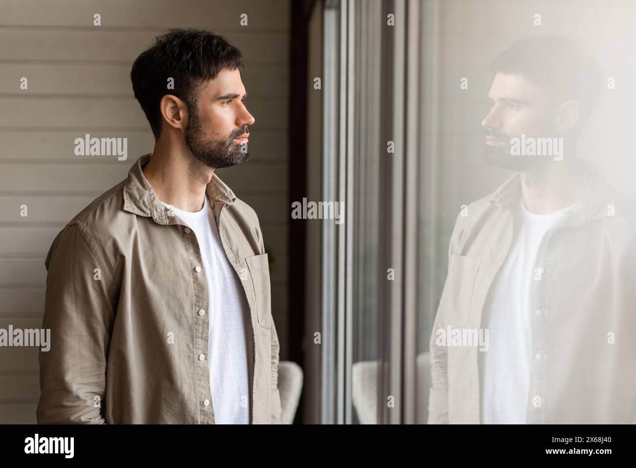 Man window silhouette domestic hi-res stock photography and images - Alamy