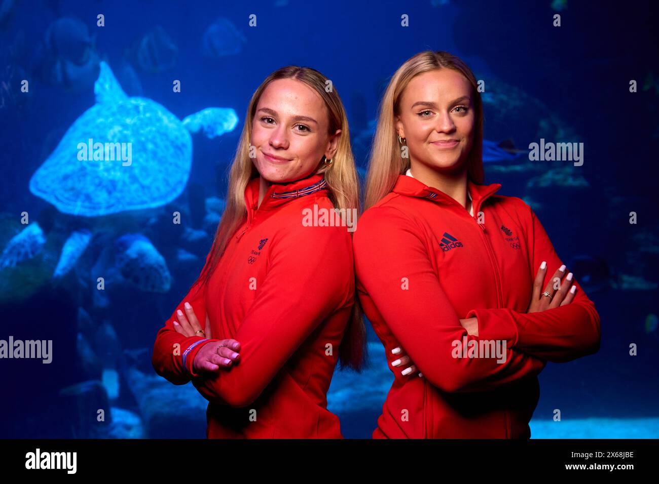 Great Britain's Izzy Thorpe (left) and Kate Shortman during the Paris ...