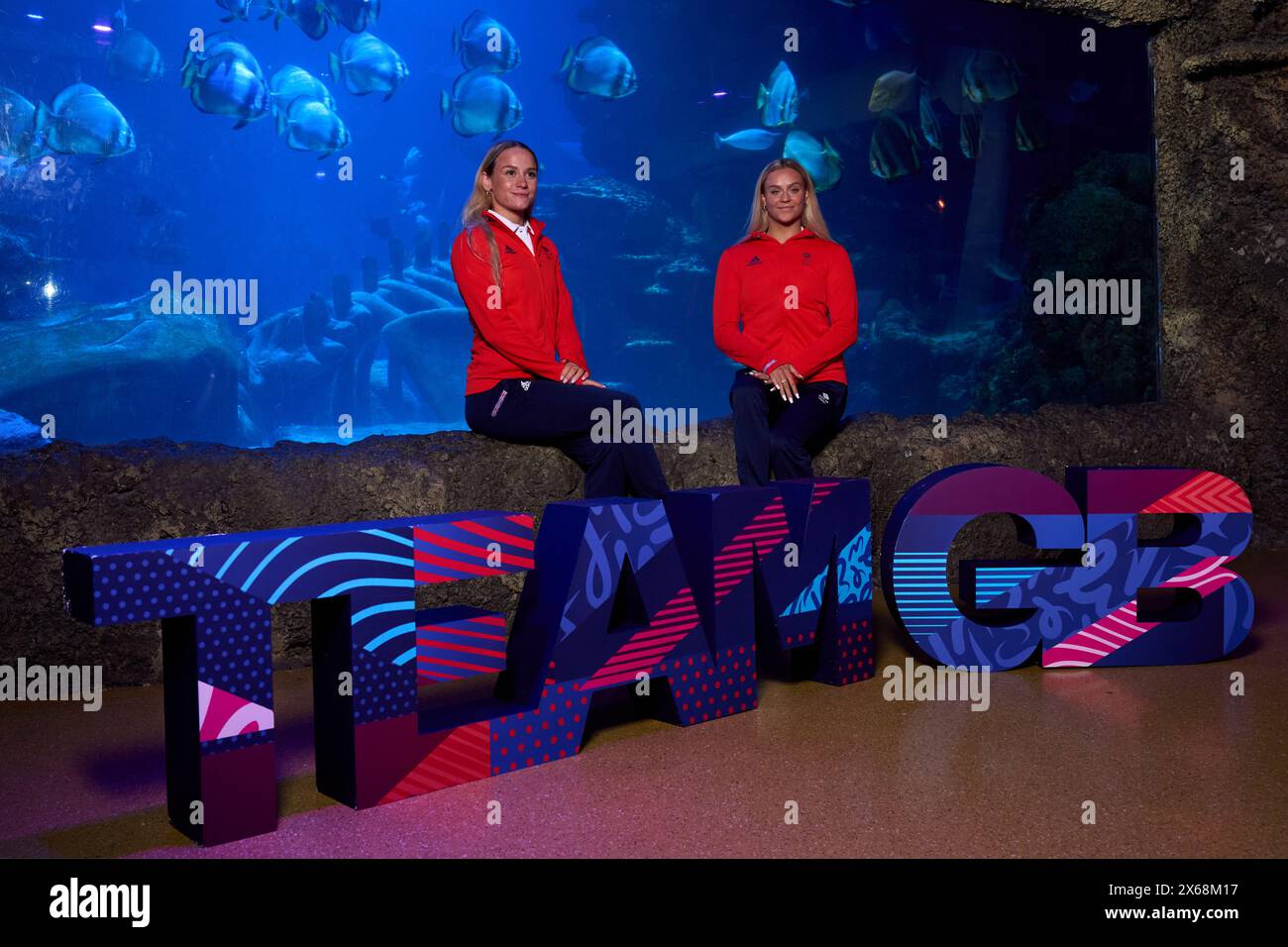 Great Britain's Izzy Thorpe (left) and Kate Shortman during the Paris ...