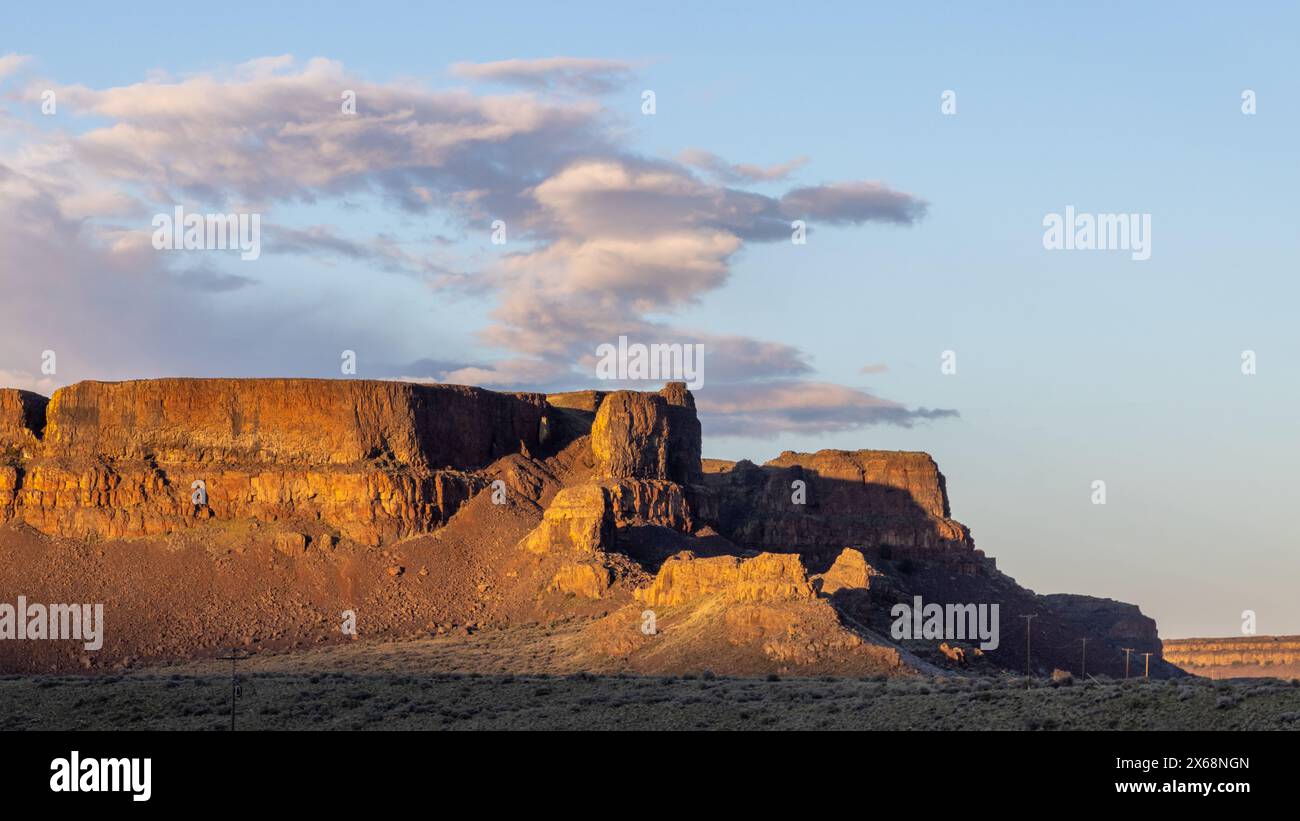 Rock Cliffs Coulee of Washington State Stock Photo - Alamy