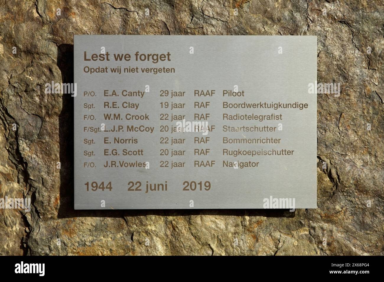 Memorial to the crew of an RAF 44 (Rhodesia) Squadron Lancaster bomber ...