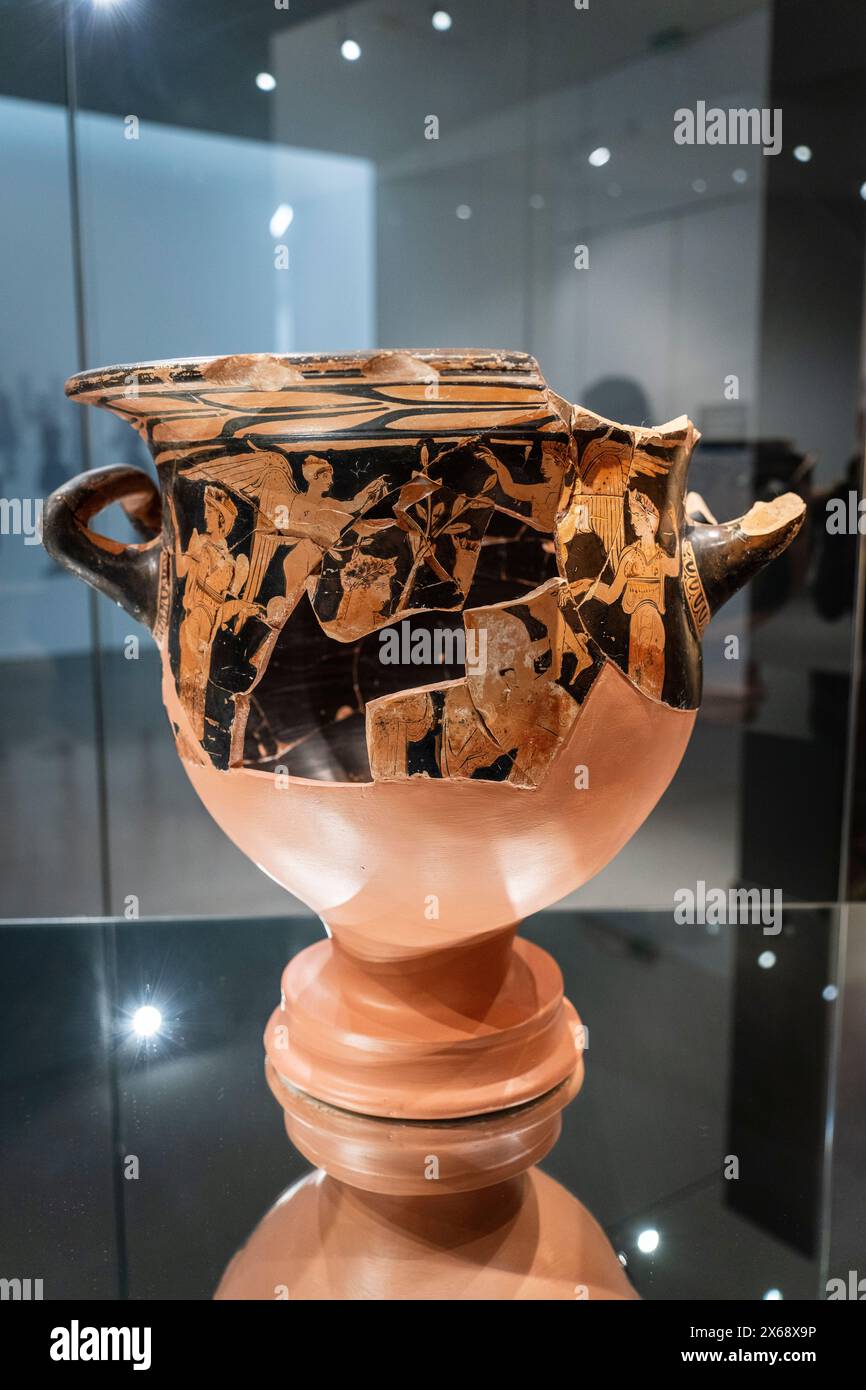 Apollo's wedding to Helen, bell crater from the funerary chamber of ...