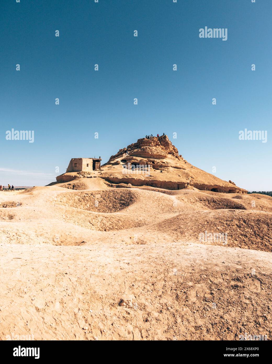 Mountain of dead in Siwa Oasis, Egypt Stock Photo - Alamy