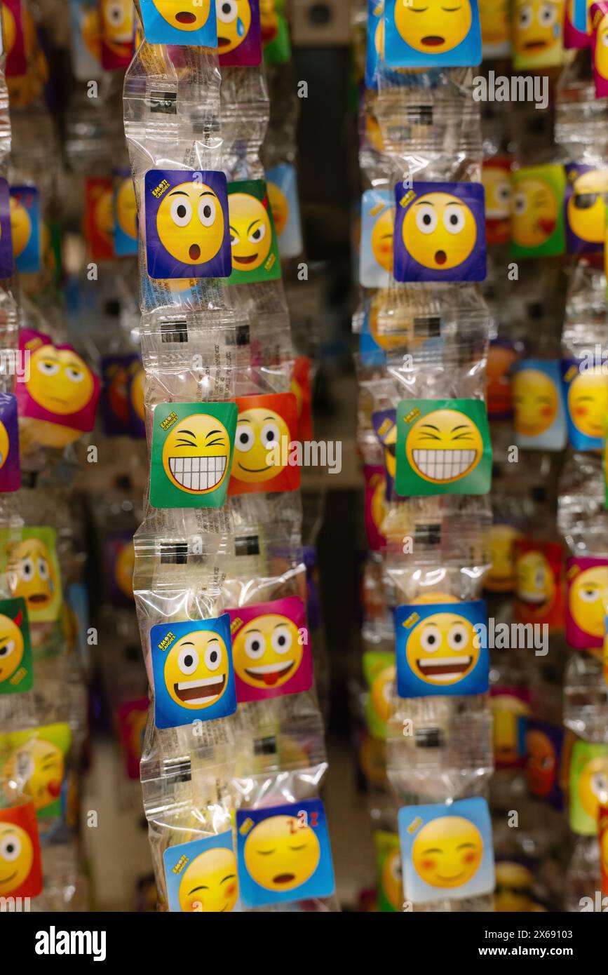 Emoji packaging hi-res stock photography and images - Alamy