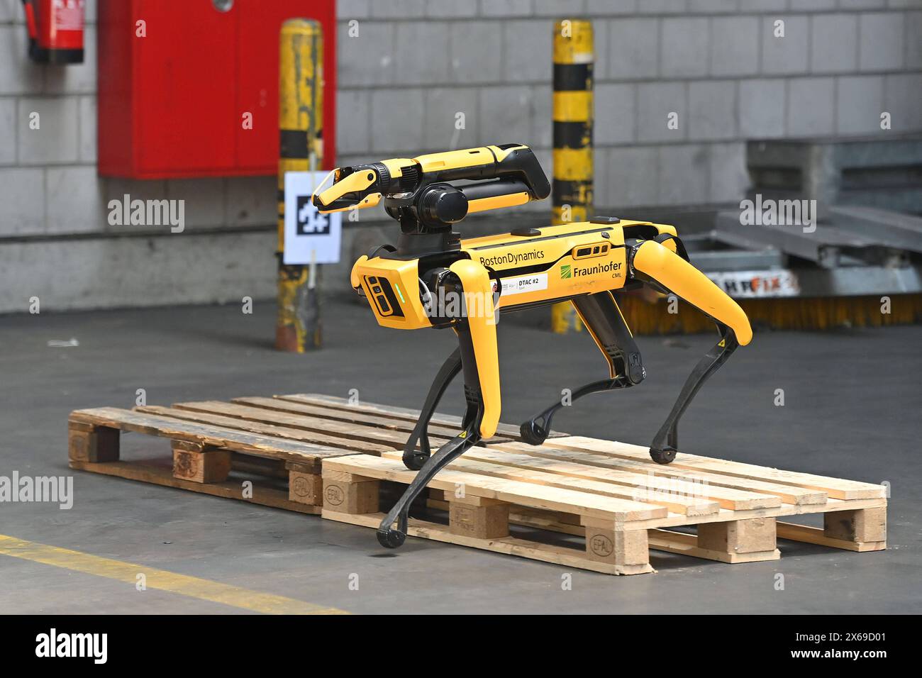 Digitales Testfed Air Cargo / Autonomes Luftfrachtlagerhandling am 13. ...