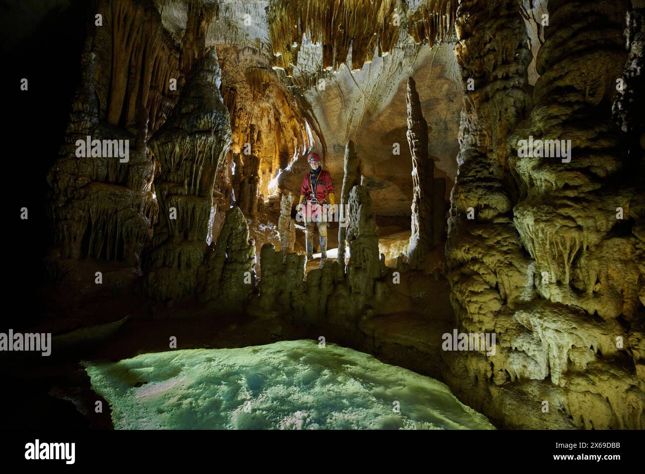 Cave water scientist hi-res stock photography and images - Alamy