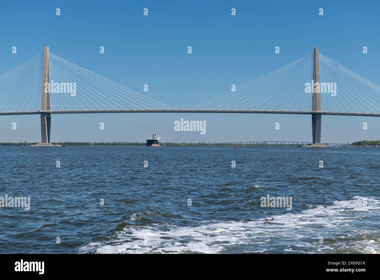 Arthur Ravenel Bridge, also known as Cooper Bridge, over harbor in ...