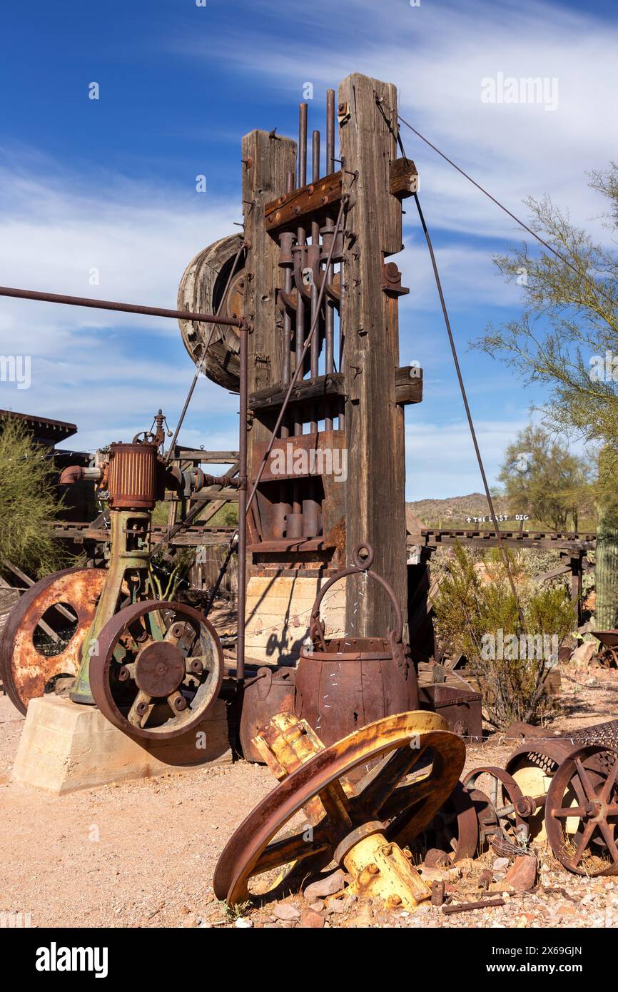 Rusted Platform Rig Tower Abandoned Mining Equipment Machinery Relic ...